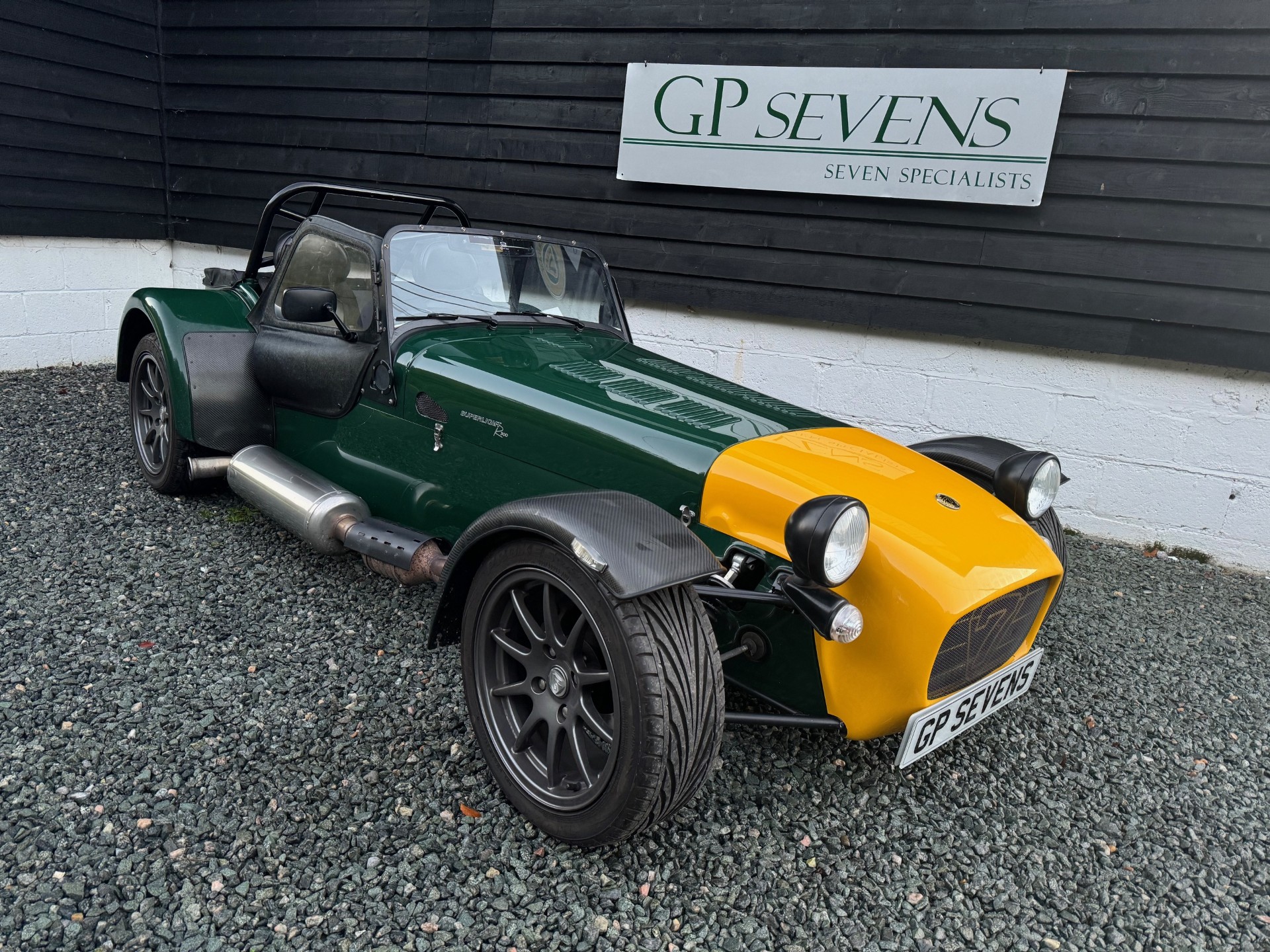 * NOW SOLD * Caterham R300 2.0 Duratec 175bhp 6 speed (2012) - GP ...
